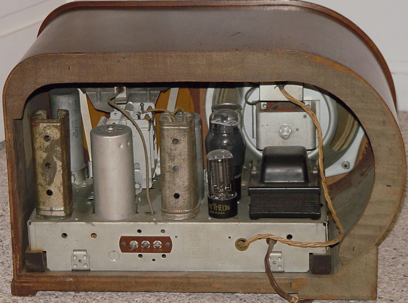 Philco Model 38-10 "Bullet" Table Radio