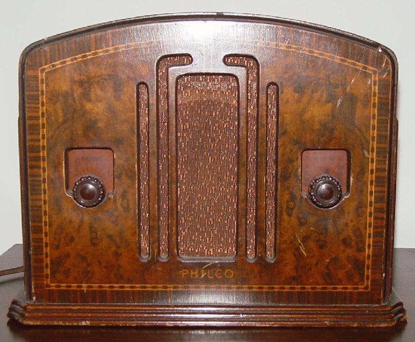 Philco Early Model 59 Compact (59C) Mantel Radio