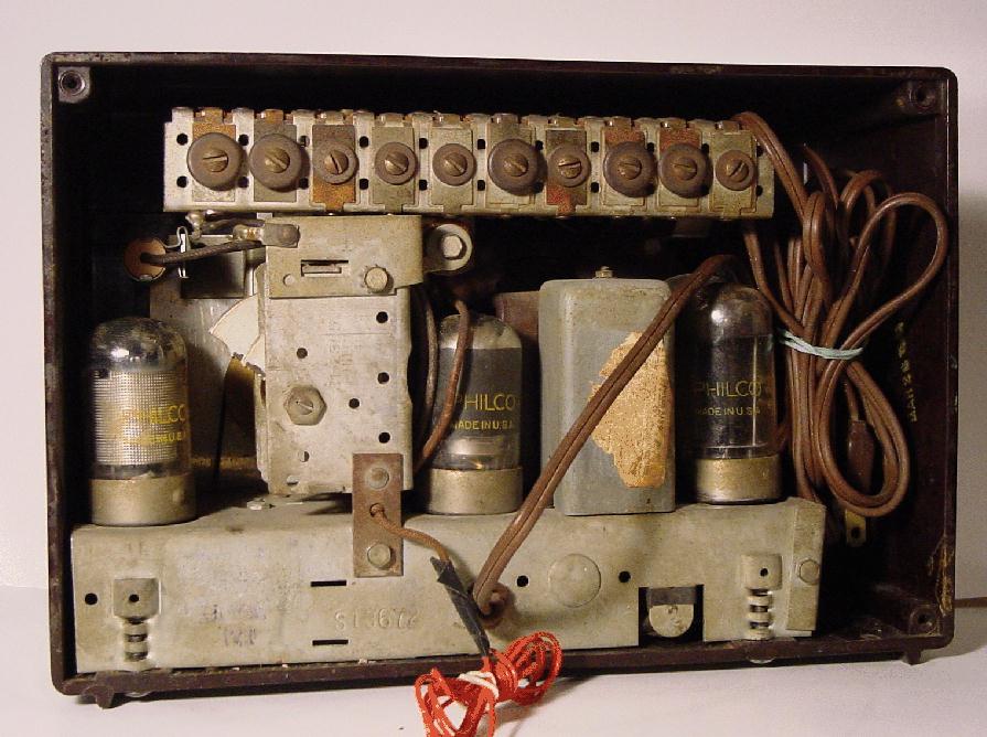 Philco Model PT-46 Table Radio (1940)